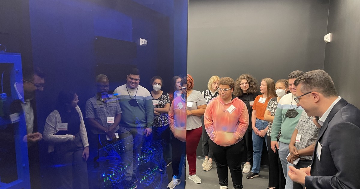 Open Quantum Initiative Undergraduate Fellowship | Chicago Quantum Exchange