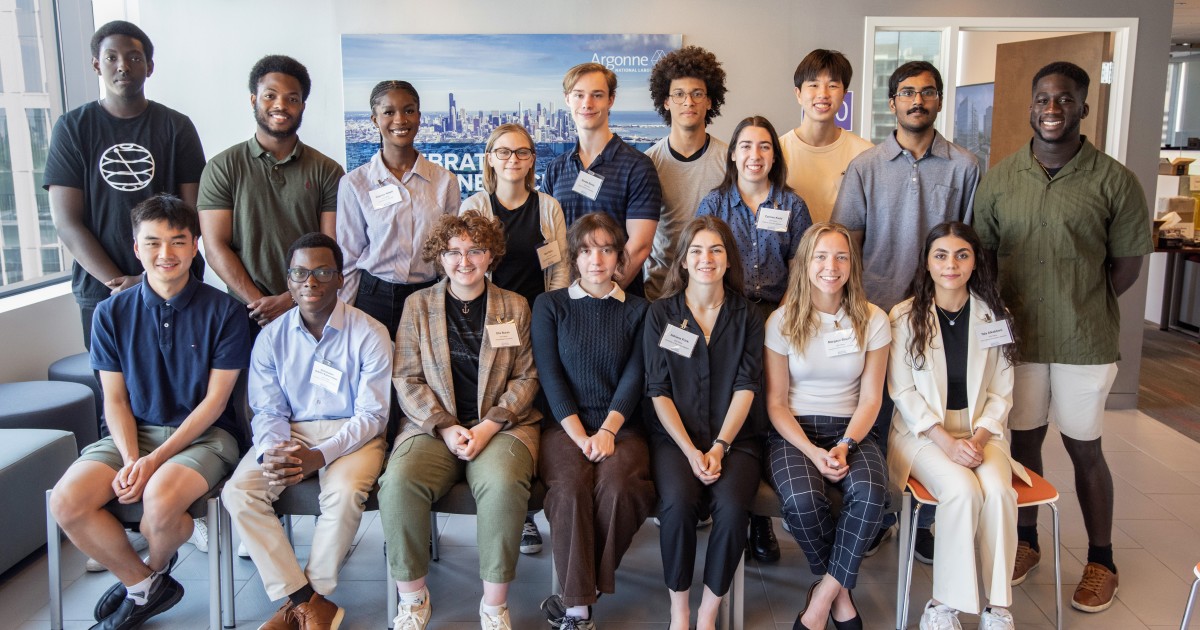 Open Quantum Initiative Undergraduate Fellowship | Chicago Quantum Exchange